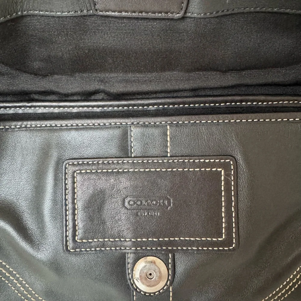 Coach | Bags | Coach 8a5 Soho Black Leather Flap Shoulder Bag Original ...